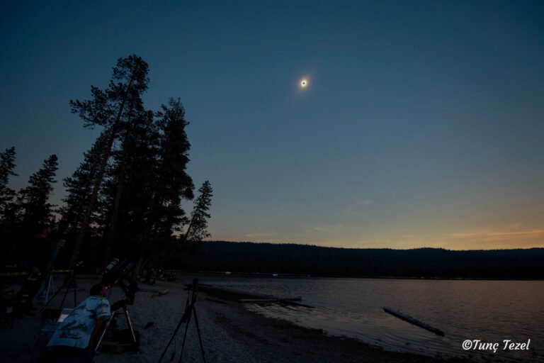 Tres Eclipses Solares en España consecutivos – Eclipse262728
